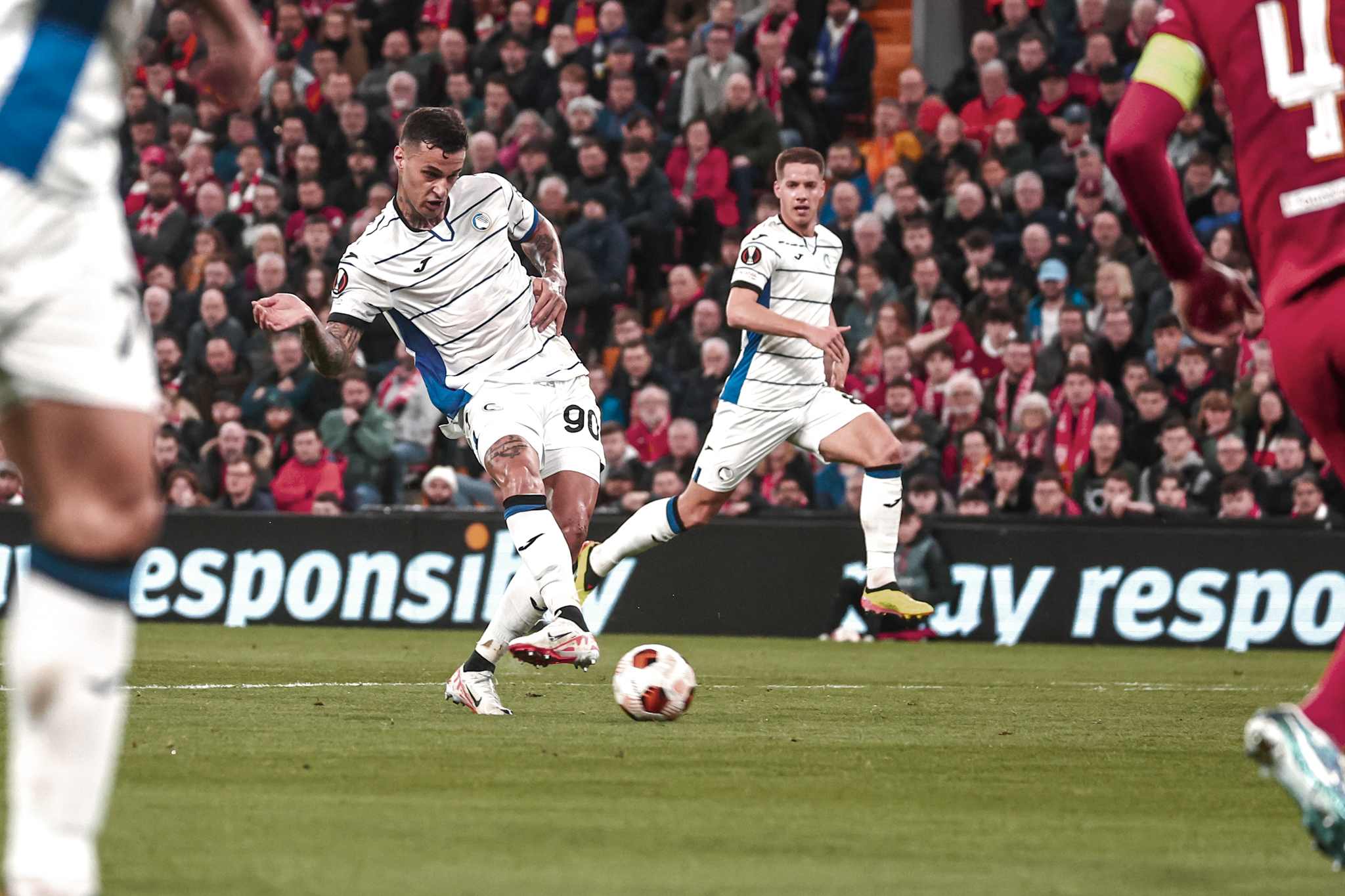 Atalanta sorprendió al Liverpool en Anfield - La Bola Sports